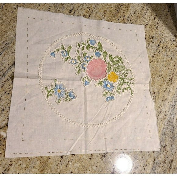 Handmade | Accents | Vintage Needlepoint Candlewick Floral Pillow Cover ...